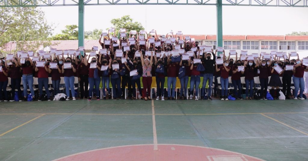 INICIA CECyTEC EL CICLO ESCOLAR CON CERCA DE CINCO MIL ALUMNAS Y ...